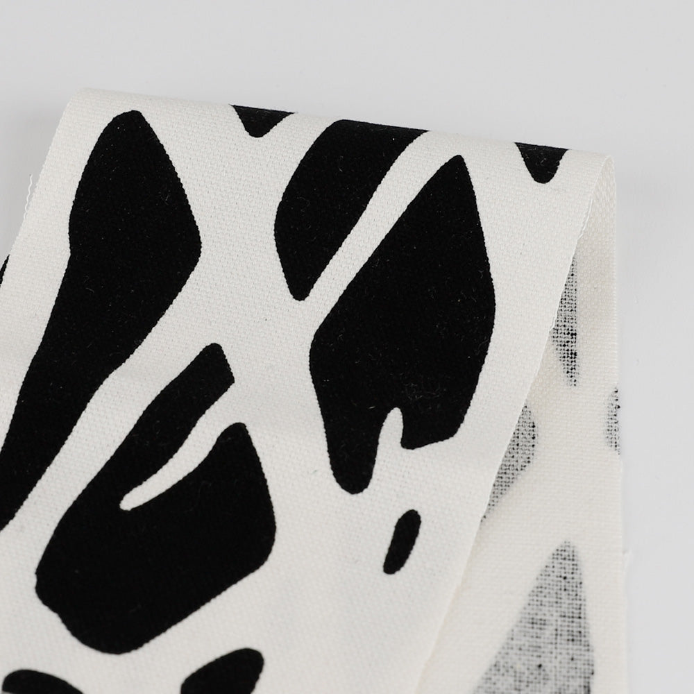 Branch Print Linen/Cotton Canvas - Black – The Fabric Store